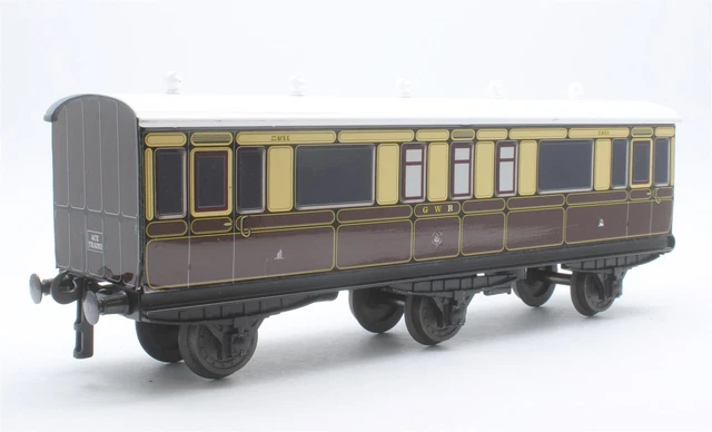 ACE TRAINS 'O' Gauge Gwr Brown/Cream 6-Wheel #2511 Metal Coach £59.50 ...
