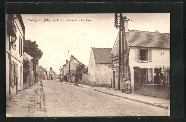 CPA LEVIGNEN, ROUTE Nationale, la Poste EUR 6,00 - PicClick FR