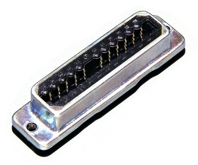 23 BROCHES ORIGINAL Tuchel T 2701 connecteur Neumann Telefunken etc ...