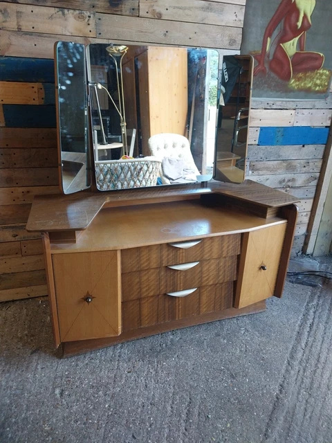 VINTAGE MID CENTURY / art deco Harris Lebus Dressing Table £35.00 ...