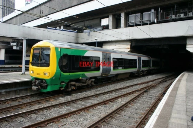 PHOTO CLASS 323 3-Car Emu No 323 221 At Birmingham New St On A Service ...