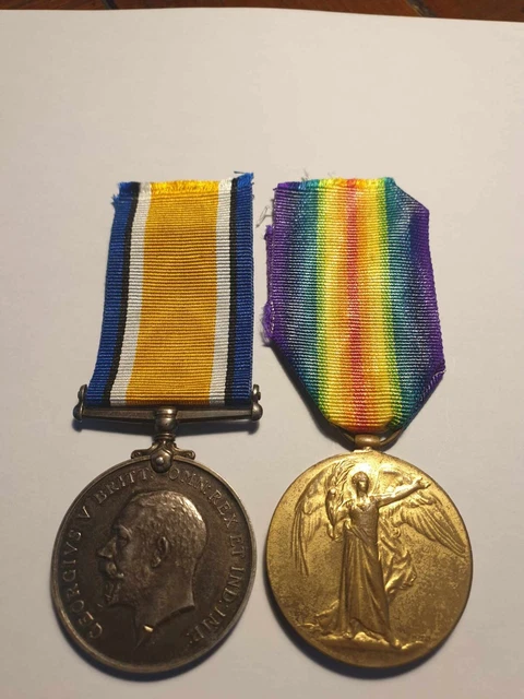 WW1 LINCOLNSHIRE REGIMENT British Victory And War Medals- Pte Harry ...