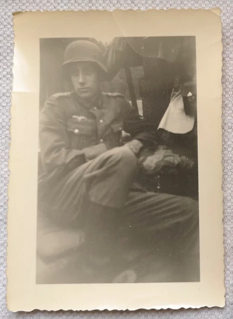 STAHLHELM FOTO PORTRAIT 2.WK Wehrmacht Krad.Schtz.Btl.3 german helmet ...