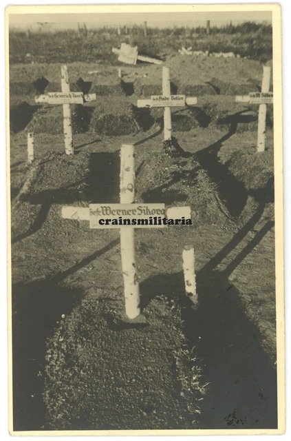 ORIG. FOTO GRAB 112.ID Pionier in Friedhof Reprina b. BOLCHOW Russland ...