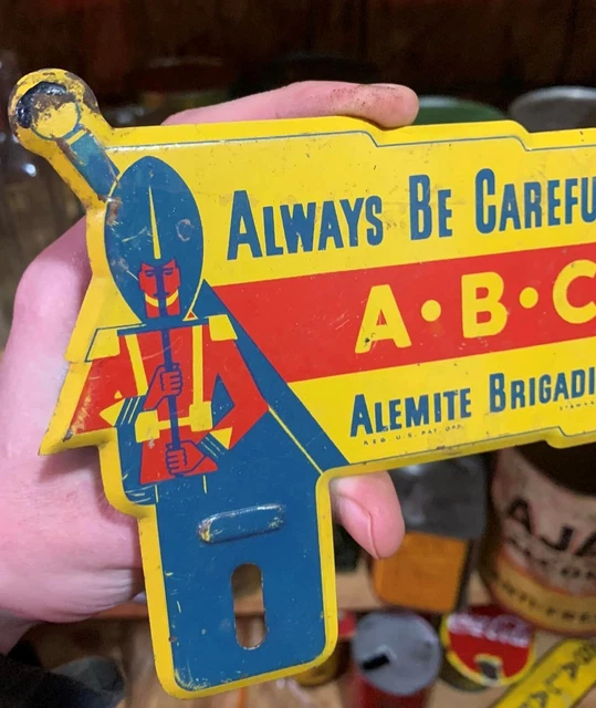 VINTAGE 1950'S ALEMITE BRIGADIERS CLUB LICENSE PLATE TOPPER STEWART ...
