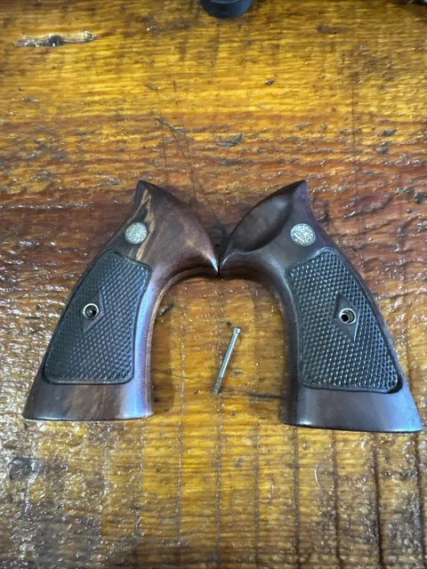 FACTORY SMITH & Wesson Wood Diamond Target Grips For K Frame Square ...