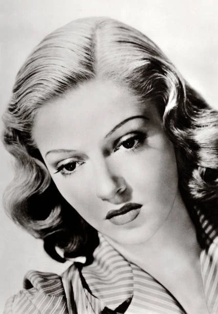LANA TURNER AMERICAN Actress Circa 1944 OLD PHOTO $8.50 - PicClick AU
