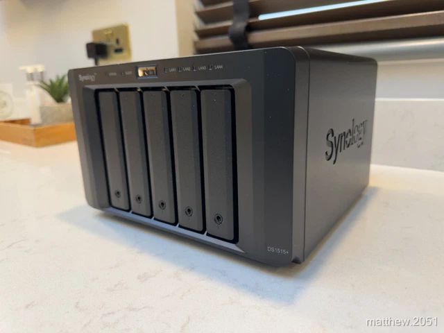 DISKSTATION SYNOLOGY DS1515+ Upgraded 16GB RAM, 5x 16TB Seagate Iron ...