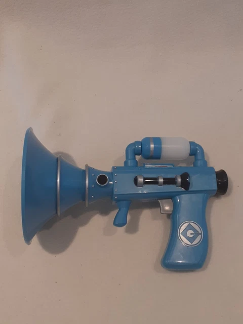 MINIONS DESPICABLE ME Fart Gun Blaster Megaphone - Lights & Sounds ...