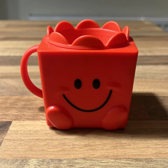 MCDONALDS HAPPY MEAL toy Mr Men Little Miss Cup Mug 2020 - MR STRONG £1 ...
