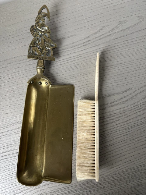 ANTIQUE BRASS MR Punch The Clown Crumb Catcher Tray Handled Dust Pan £ ...