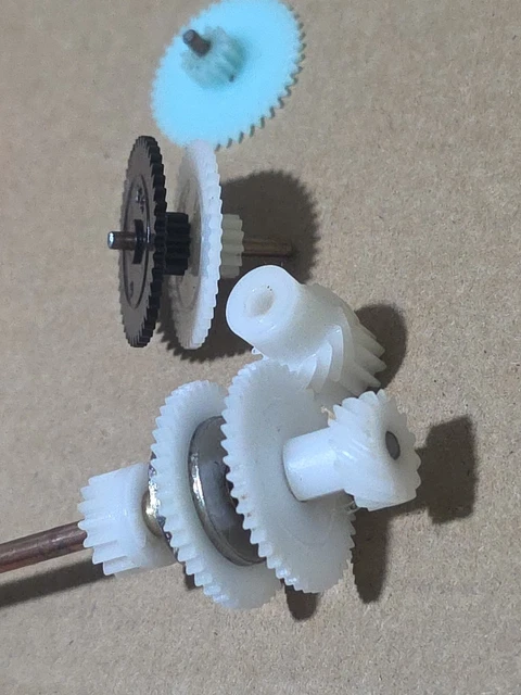 OEM NINTENDO NES R.O.B. Robot Internal Gear Cog Set Drive Shaft ...