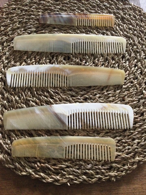 COLLECTOR VINTAGE PEIGNES Ancien En Corne Veritable. EUR 12,00 ...