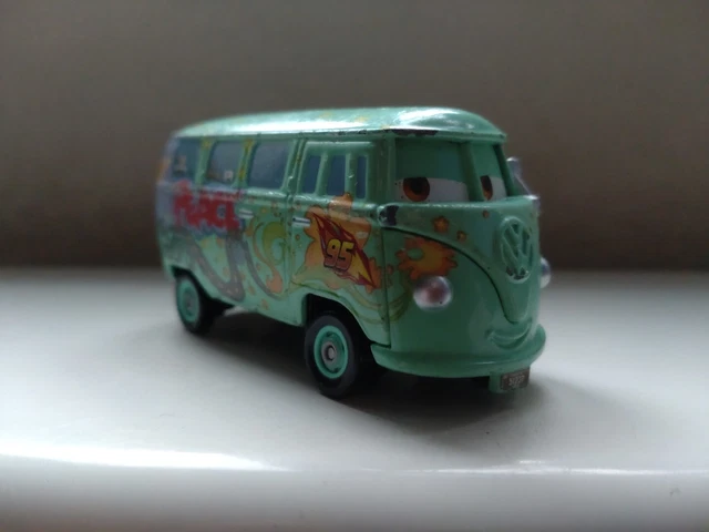 MATTEL DISNEY PIXAR Fillmore Vw Volkswagen Peace Bus #122 £1.50 ...