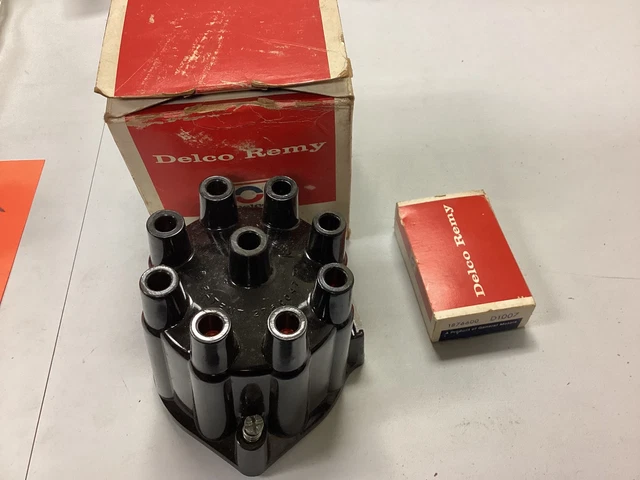 NOS 800061-D309R DISTRIBUTOR Cap 1969 1970 Chevelle SS COPO Camaro Z28 ...