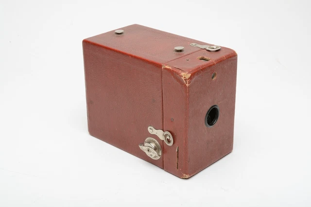 KODAK RAINBOW HAWK-EYE Box Camera Red, tested, works - 120 format £19. ...