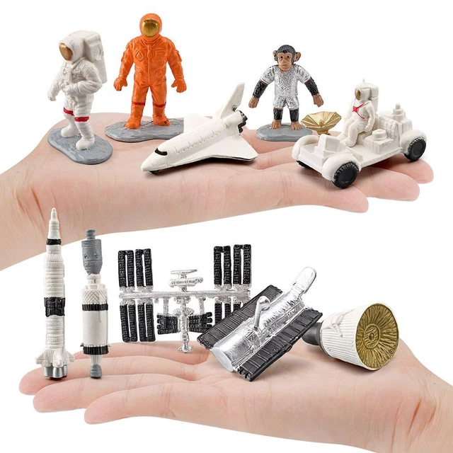 CAPSULE MODEL SIMULATION Model Space Scene Ornament Astronaut Mini ...