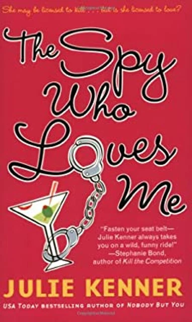 LE SPY QUI M'aime Broché Julie Kenner EUR 4,50 - PicClick FR