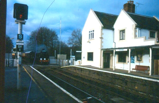 ORIGINAL STEAM RAILWAY Train Colour Slide Of A Sr Loco At Dunbridge In ...