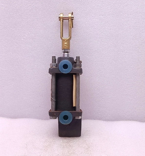 KOOMEY CYLINDER 2000-0100 3-Way Air Avec Clevis Assemblage 2” Calibre A8001 EUR 345,10 - PicClick FR