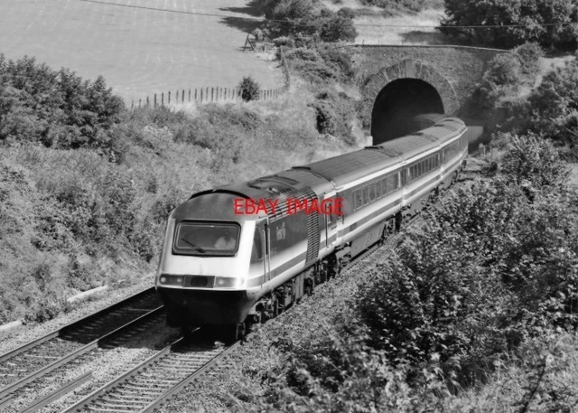 PHOTO HST First Livery Leaving Dainton Tunnel 20Th August 2001 £1.85 ...