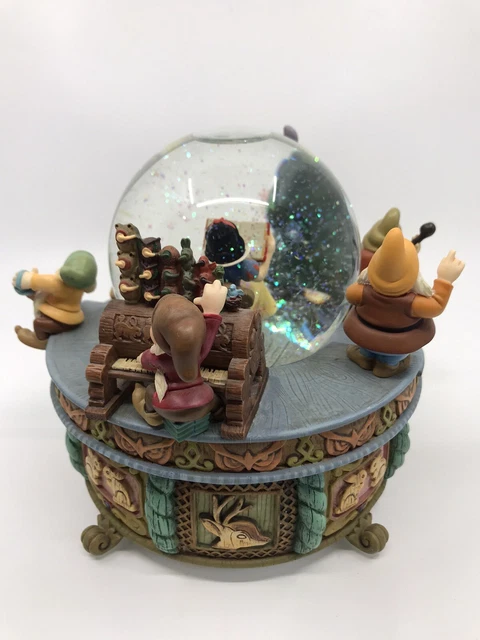 DISNEY SNOW WHITE & Seven Dwarfs ‘Whistle While You Work’ Music ...