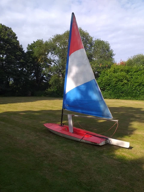 RED TOPPER SAILING DINGHY - Good used condition. Complete and ready to ...