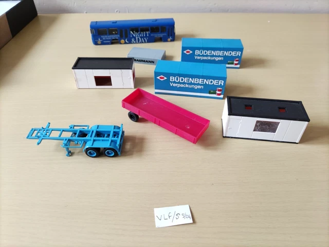 LOT DE REMORQUES / CONTAINERS / BUS INCOMPLETS 1/87e EUR 10,00 ...
