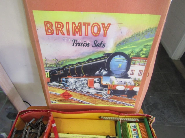 VINTAGE BRIMTOY TRAIN Set Clockwork £85.00 - PicClick UK