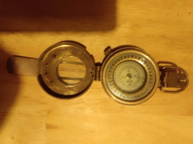 WW2 RAF COMPASS, Bomber command personal pilot model. £409.62 - PicClick UK