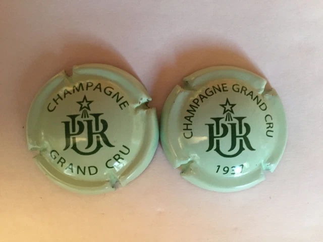 CAPSULE DE CHAMPAGNE UPR Le Mesnil n° 6 et 7 p 470 cote 4€ EUR 1,00 ...