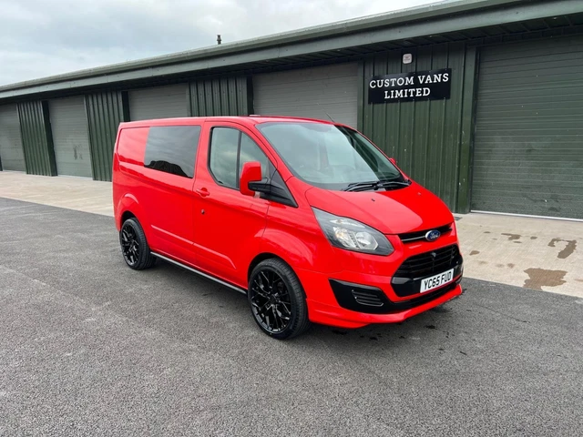 FORD TRANSIT CUSTOM 170 7 Seat Crew Van Red ***No Vat To Add*** £11,995 ...