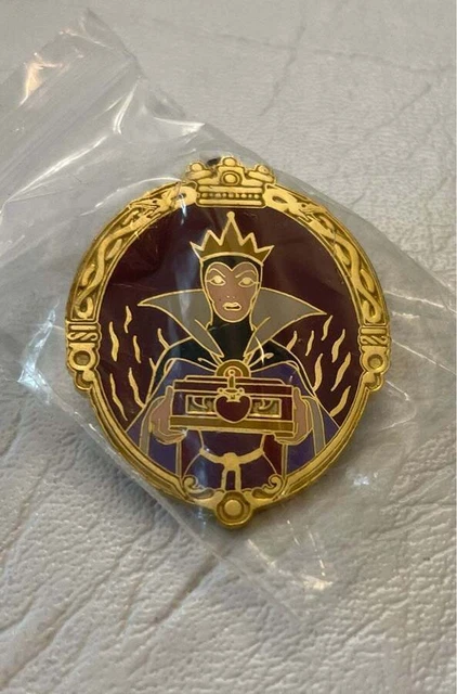 DISNEY VILLAIN CHARACTER Evil Queen Pin £33.37 - PicClick UK