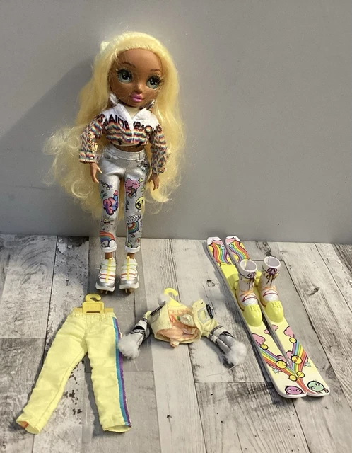 RAINBOW HIGH WINTER Break Sunny Madison Doll Plus Accessories £15.00 ...