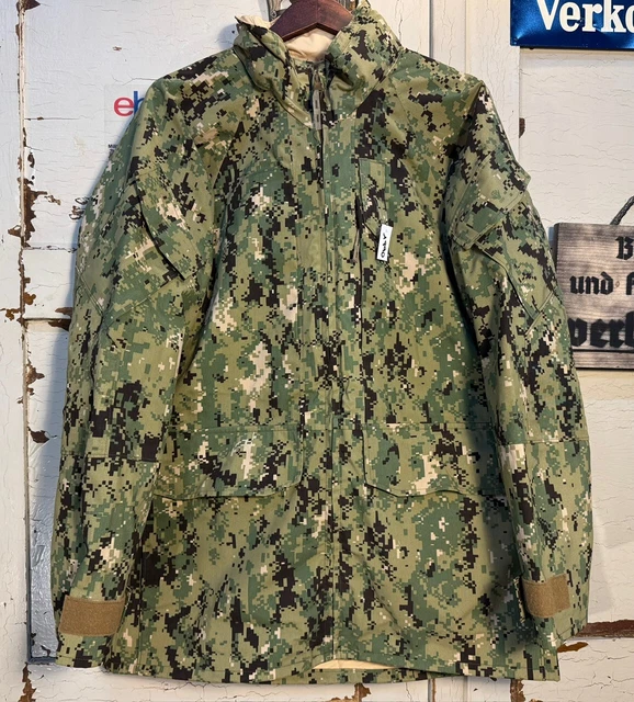 ORIG. US NAVY NWU Typ 3 AOR 2 GTX-Parka Woodland digital Gr. M long Neu ...