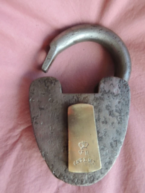 OUTIL ANCIEN TRES Gros Cadenas En Fer Forge + Cle EUR 24,90 - PicClick FR