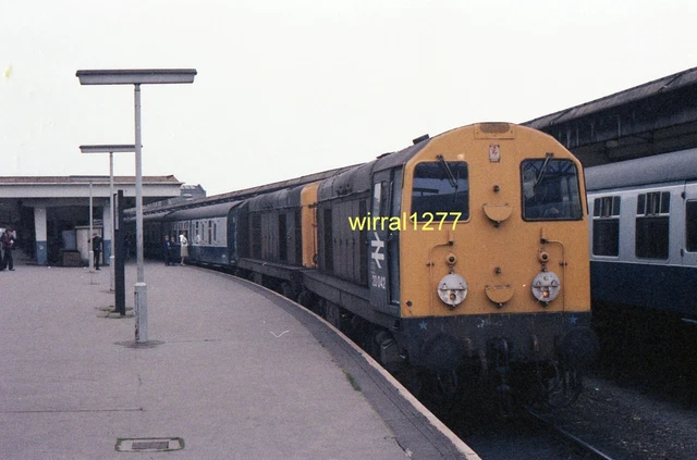 ORIGINAL RAILWAY PHOTOGRAPHIC negative Class 20 20042/172 at Deby ...
