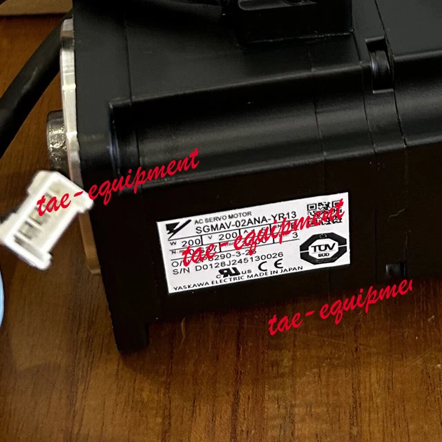 SERVOMOTORE ORIGINALE NUOVO in scatola YASKAWA SGMAV-02ANA-YR13 200W ...