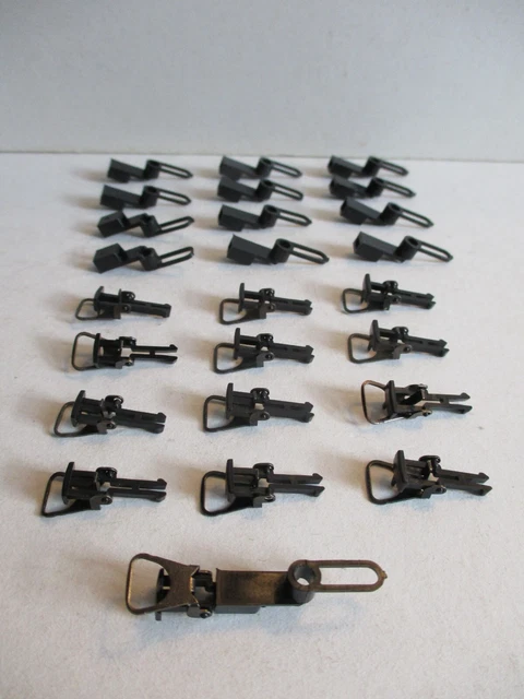 JOUEF HO SERIE De Douze Attaches A Boucle A Clipser Avec Boitier Nem ...