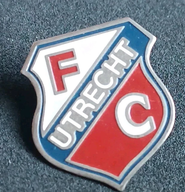 SPILLA PINS DISTINTIVO Stemma Simbolo Badge Logo Crest Club Utrecht Fc ...