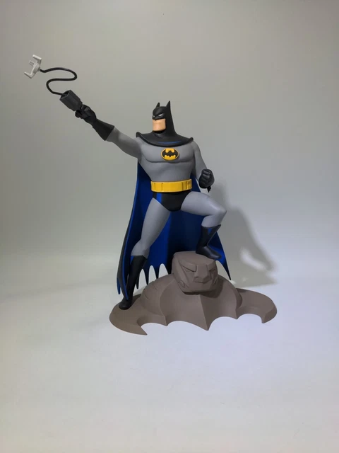 DC GALLERY DIAMOND Select BATMAN ANIMATED SERIES grappling Hook statue ...