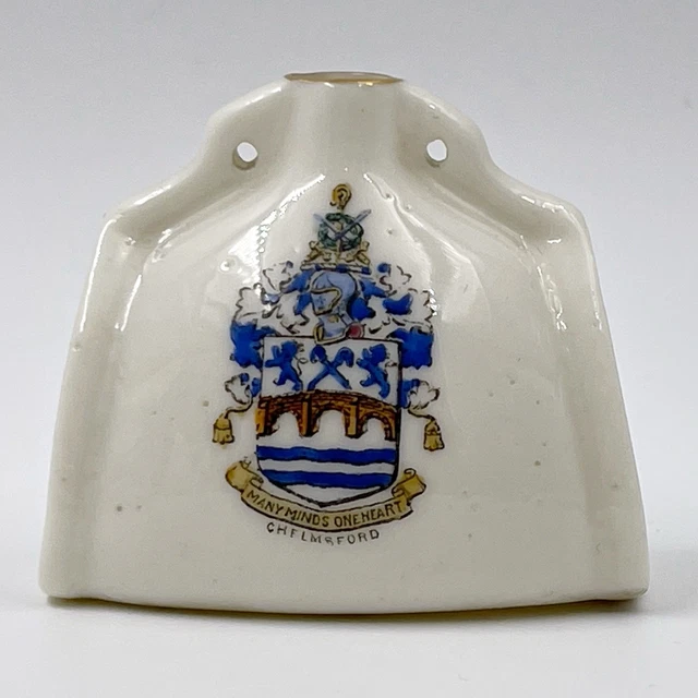 VINTAGE WH GOSS Crested China Model Of Pilgrim Leather Bottell ...
