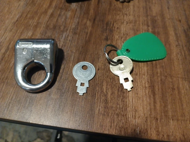 VINTAGE WISE LOCK No. 60 Concentric Tube Lock Padlock With 2 Push Keys ...