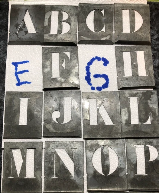 ANCIEN POCHOIR GABARIT en zinc, Alphabet A...à..Z ( sauf EGR) et son ...