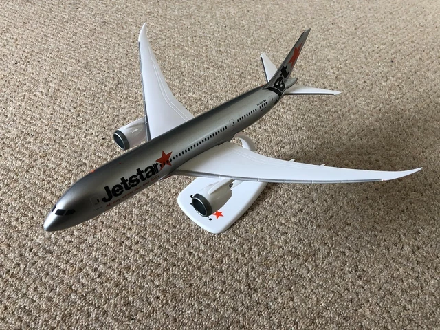 JETSTAR AIRLINES, BOEING 787-8, dreamliner plane model, 1:200, VH-VKA ...