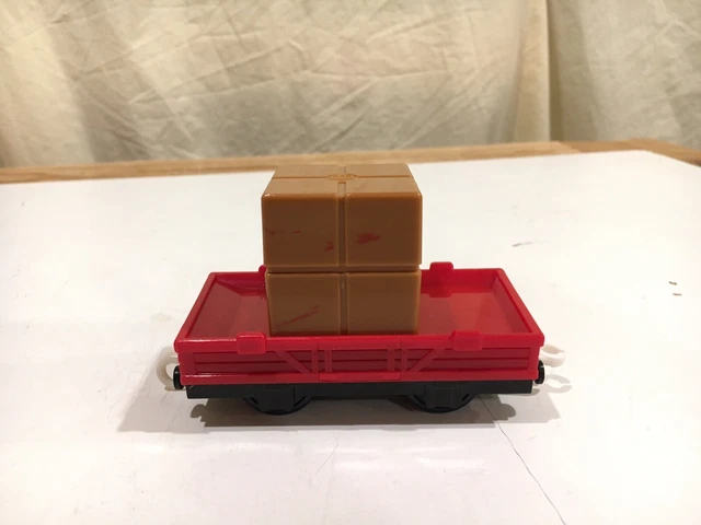 THOMAS AND FRIENDS Trackmaster Flatbed Car with Large Cargo EUR 16,99 ...