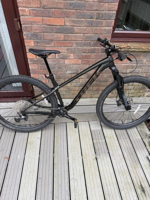TREK ROSCOE 7 29er+ 2025 Hardtail Mountain Bike - Satin Black Olive £ ...