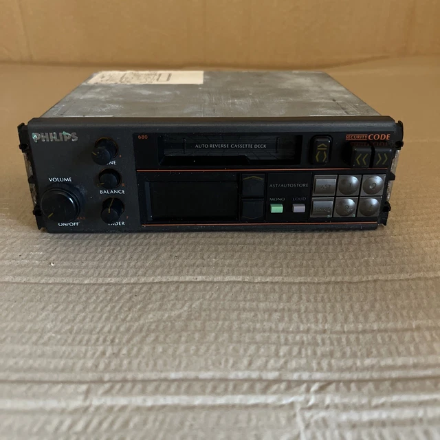VINTAGE PHILIPS AC 680 Retro Car Radio Cassette Radio Player 22DC680/50 ...
