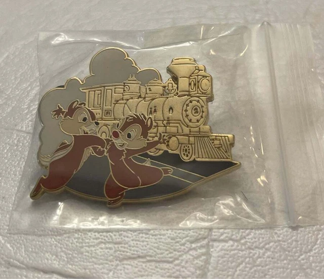 DISNEY MYSTERY GOLD Chaser Attraction Ride Chaser Chip and Dale Train ...