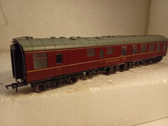 00 BACHMANN BR Mk1 Restaurant Car (RU) Maroon Livery - W1915 Unboxed £ ...